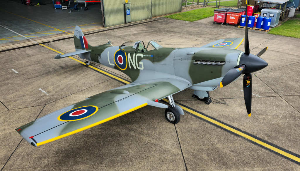 1:32 Spitfire TE311 - The Mark Long Trust. Lights, Sound, Action ...